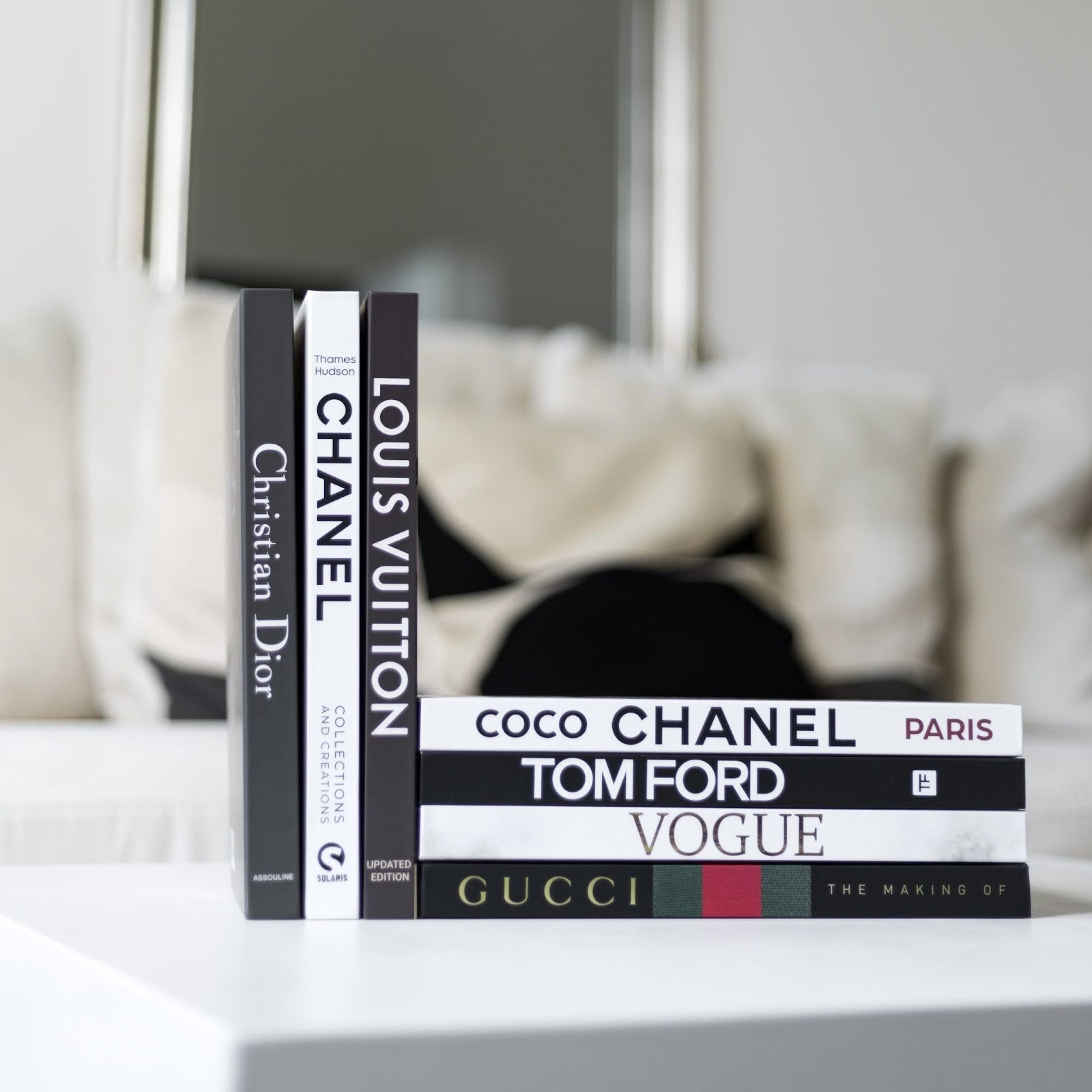Styling Decorative Books for Shelves and Bookcases – Belaré Home
